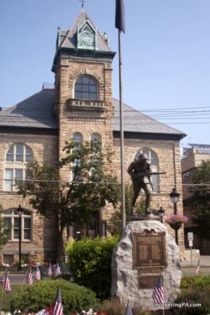 Downtown Stroudsburg: A Charming Town in the Poconos - Uncovering PA