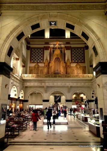 Visiting Philly's Wanamaker Organ: The Largest, Functional Pipe Organ ...