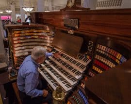 Visiting Philly's Wanamaker Organ: The Largest, Functional Pipe Organ ...