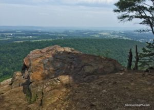 Hiking to Hawk Rock Overlook Along the Appalachian Trail in Duncannon ...