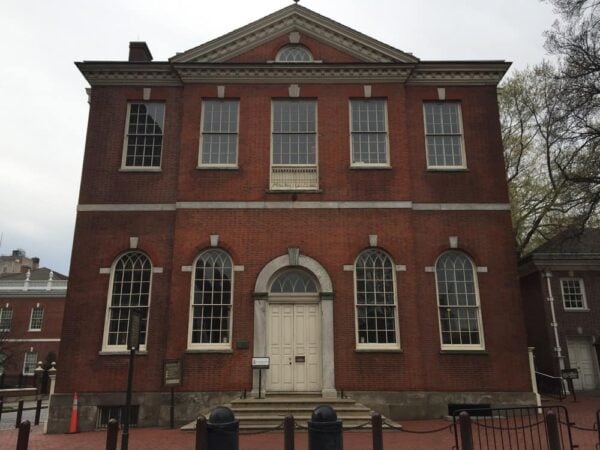 Visiting Indepdence Hall and the Liberty Bell in Philadelphia ...
