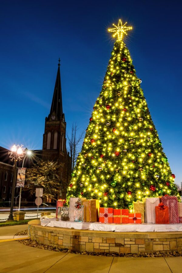 The 9 Most Festive Christmas Towns in Pennsylvania - Uncovering PA