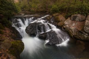 10 Beautiful Waterfalls Near Philadelphia - Uncovering PA