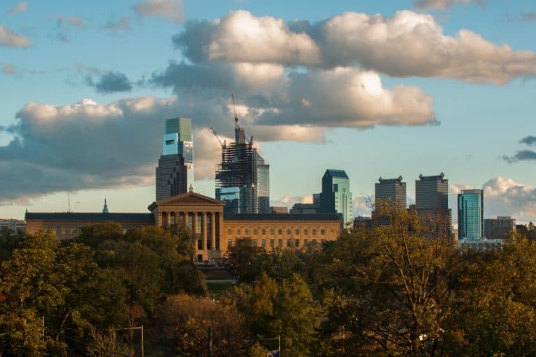 19 Spots for Epic Photos of Philadelphia's Skyline - Uncovering PA