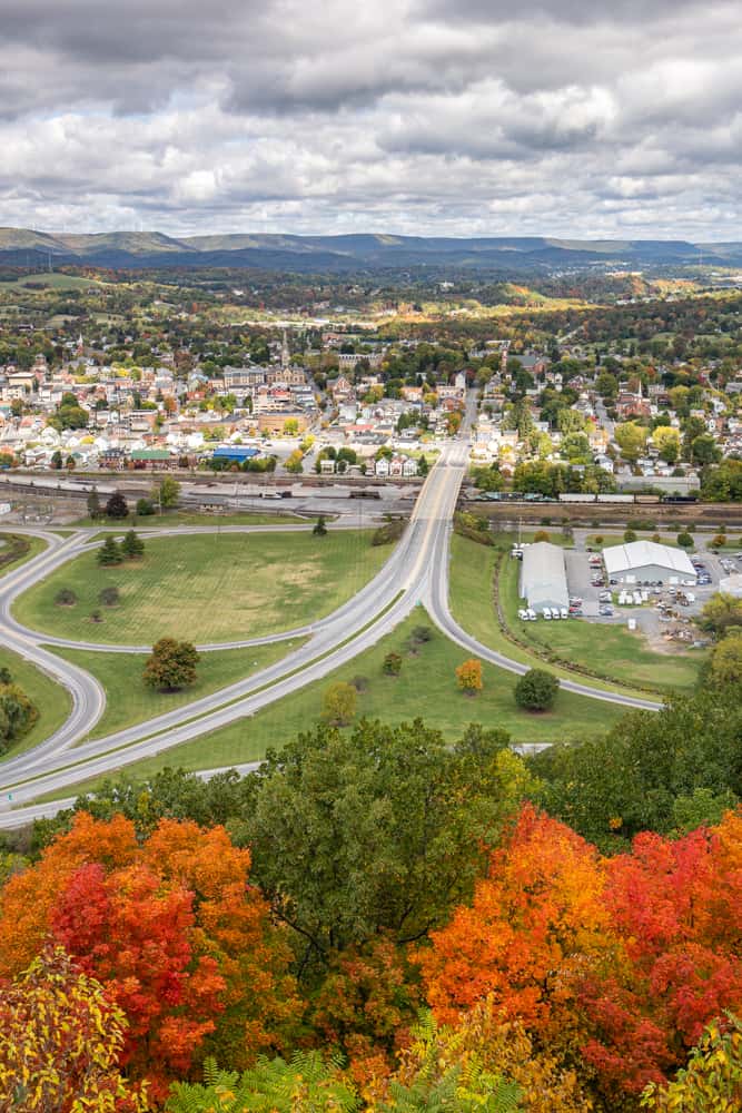 Enjoying the Amazing Views from Chimney Rocks in Hollidaysburg, PA ...