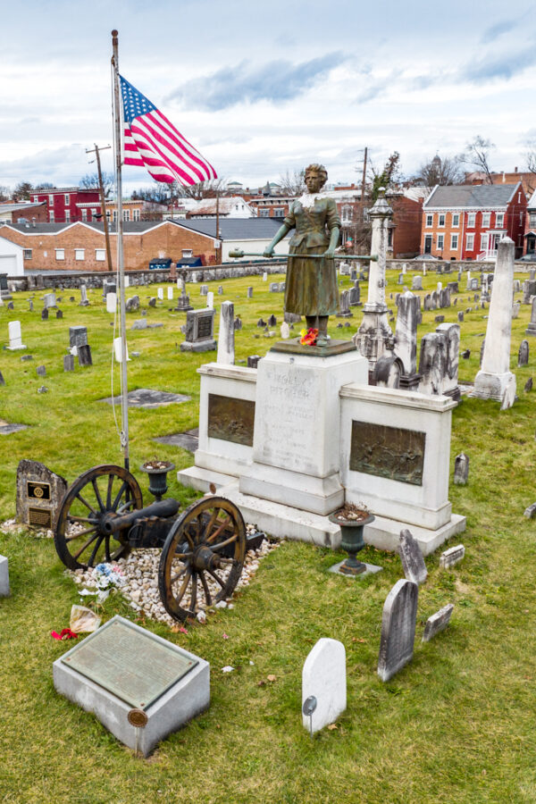 Visiting the Grave of Molly Pitcher in Carlisle, PA - Uncovering PA