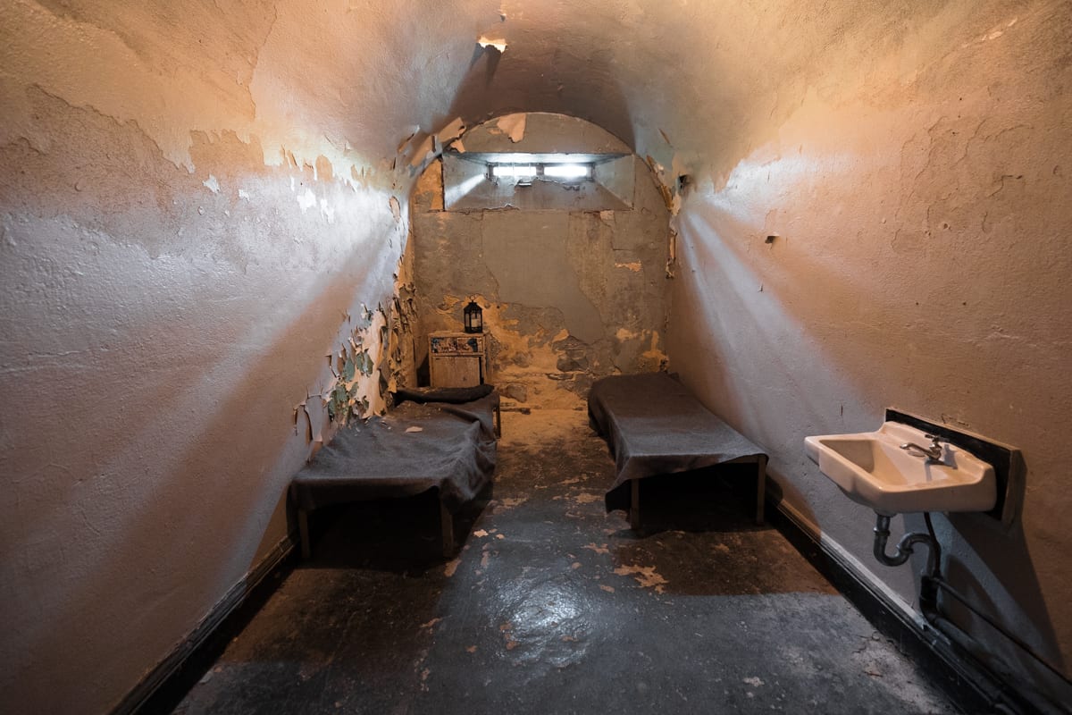 13 Spooky Places to Visit in Pennsylvania - Uncovering PA