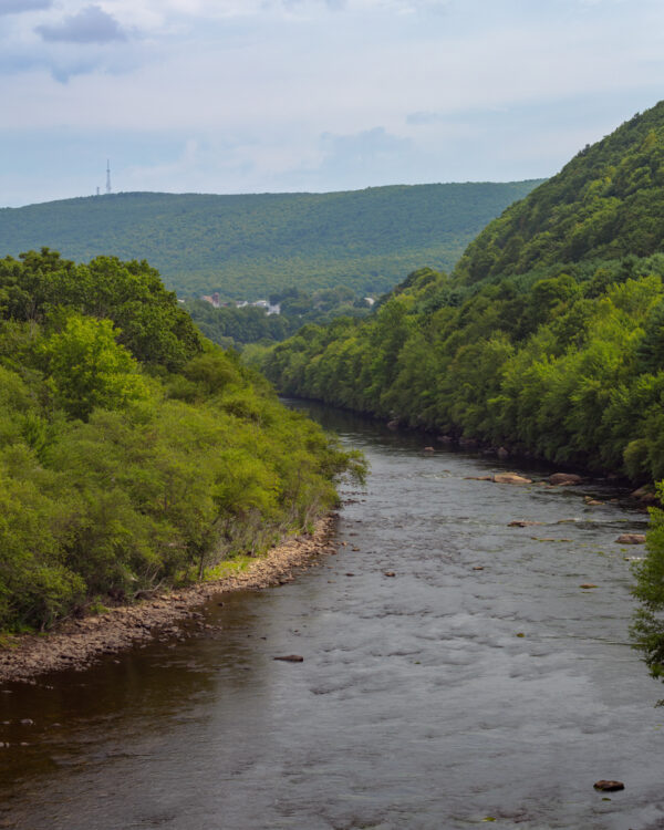 Riding the Lehigh Gorge Scenic Railway from Jim Thorpe, PA - Uncovering PA