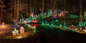 Driving Through the Festive Christmas Light Up Celebration in Clinton ...