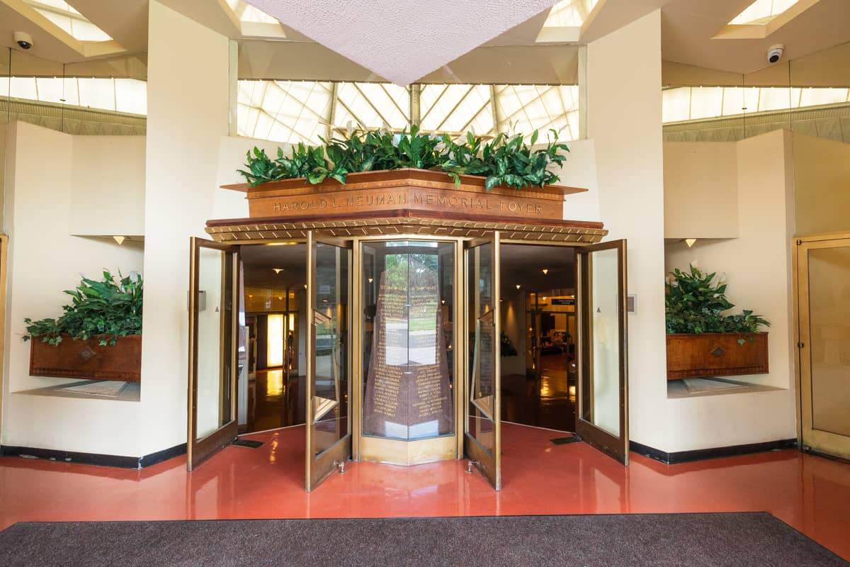 Touring Frank Lloyd Wright's Beth Sholom Synagogue in Elkins Park, PA ...