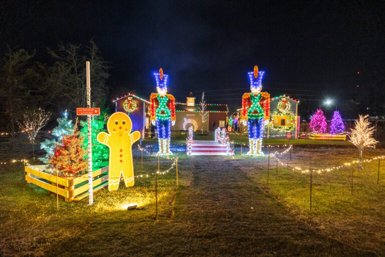 Walking Through the Festive Village of Lights near Elizabethtown ...