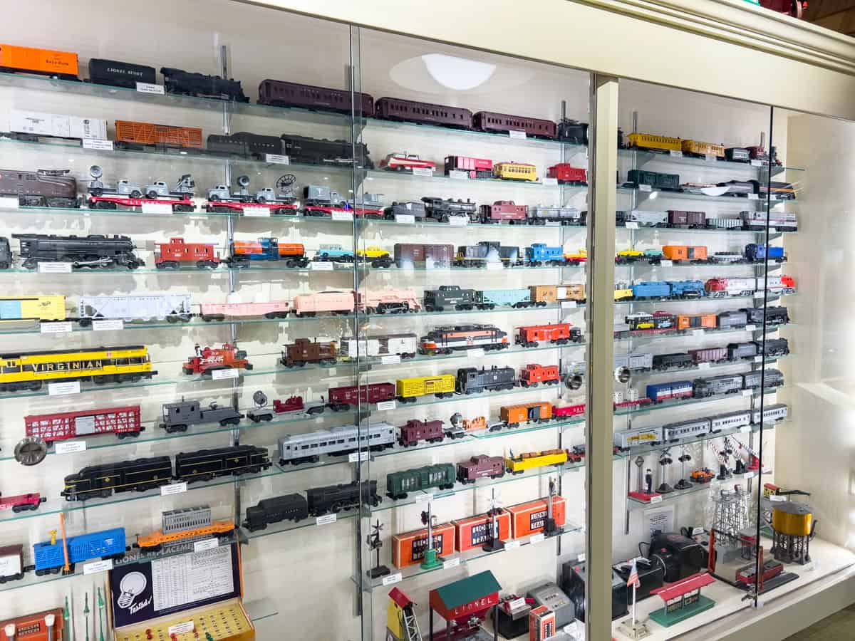 Visiting the National Toy Train Museum in Strasburg, PA - Uncovering PA