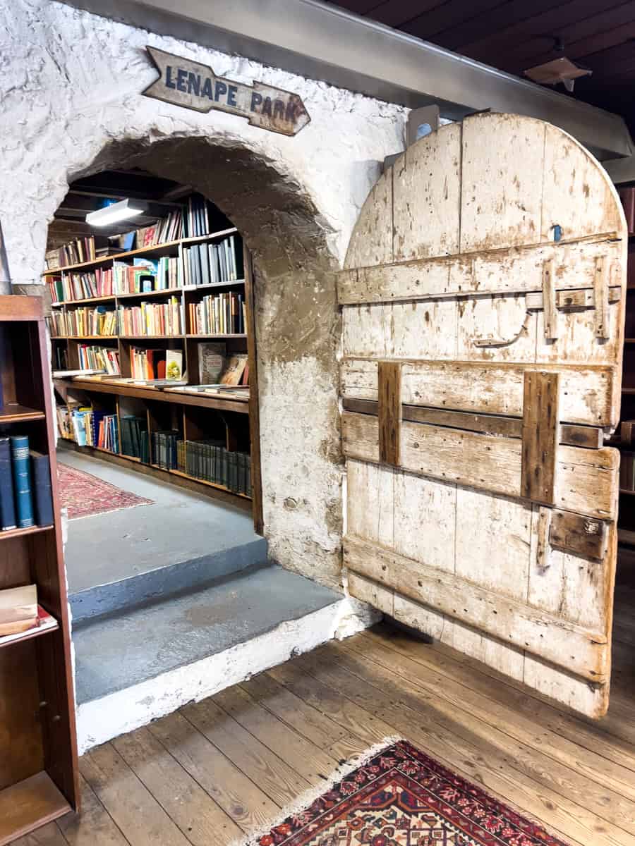 Exploring the Incredible Baldwin's Book Barn in West Chester, PA ...